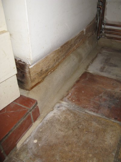 Rendering internal plinth | Period Property UK